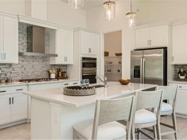 488 SE Fascino Cir, Port St. Lucie, FL 34984 | MLS #R11154 | Compass