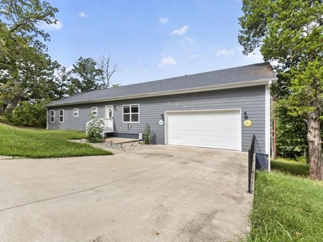 488 Rockhill Dr, Forsyth, MO 65653