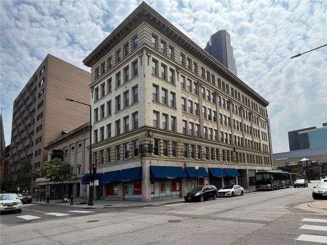 488 Wabasha St N Unit 305, Saint Paul, MN 55102