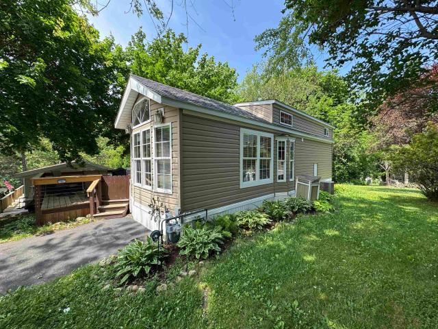 488 Westview Court