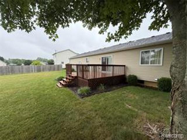 488 Windy Bluff