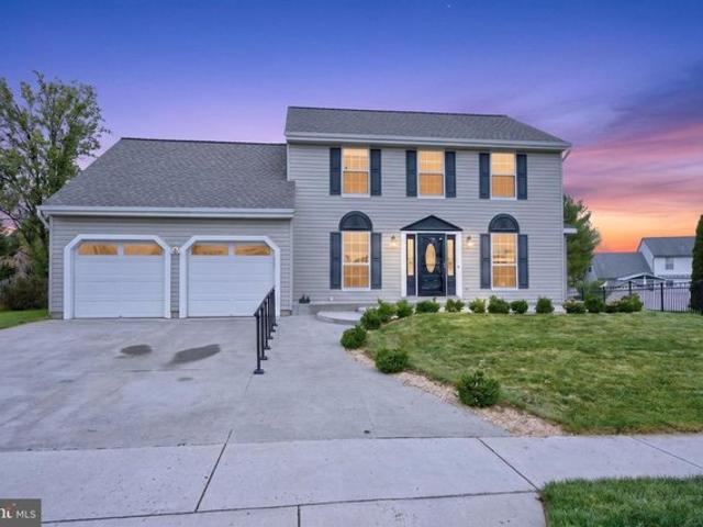 4894 Concord Dr, Easton, PA 18045