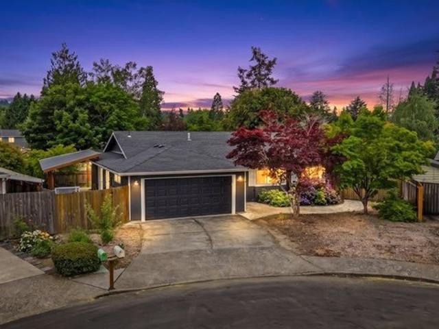 4895 SW 189th Ct, Beaverton, OR 97078