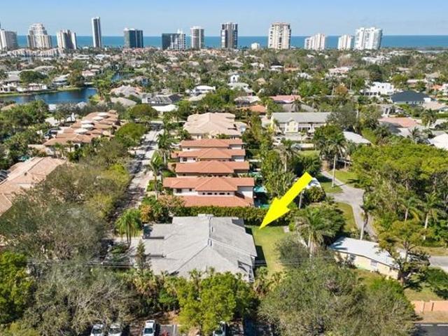 4895 W Blvd Ct #2, Naples, FL 34103