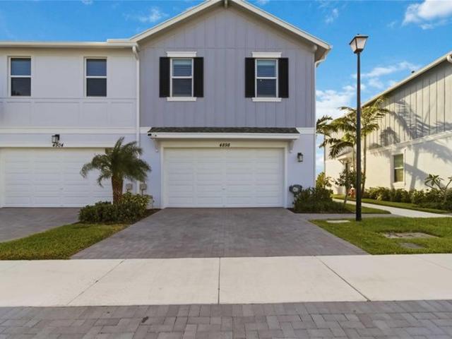 4898 N Longwood Lake Sq, Westlake, FL 33470