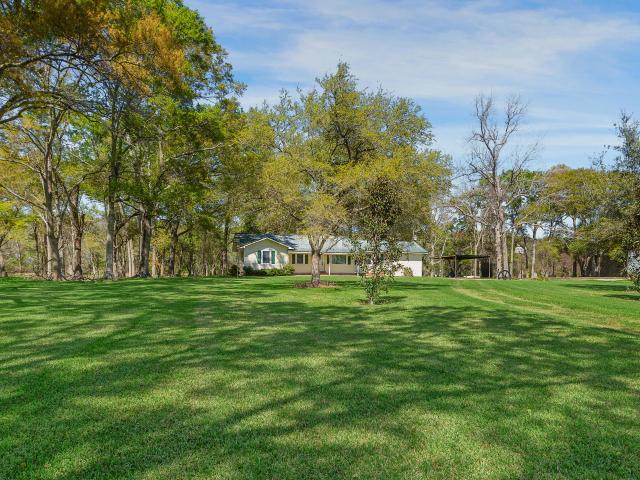4898 Chitimacha Trail, Jeanerette, LA 70544 | MLS #RA2600002
