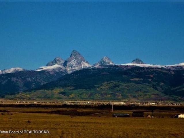 4890 Moonset Rdg, Tetonia, ID 83452