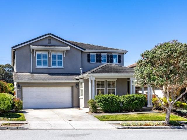 4890 Peninsula Point Dr, Seaside, CA 93955