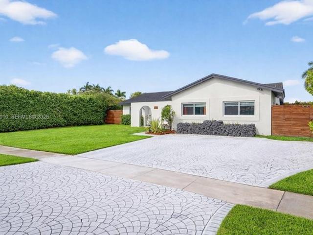 4890 SW 141st Ave, Miami, FL 33175