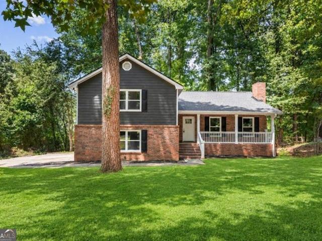 4891 Lake Forest Dr SE, Conyers, GA 30094