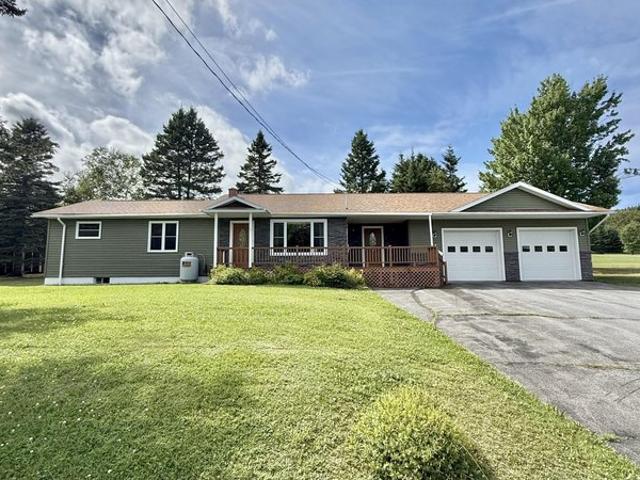 489 Aroostook Rd, Fort Kent, ME 04743