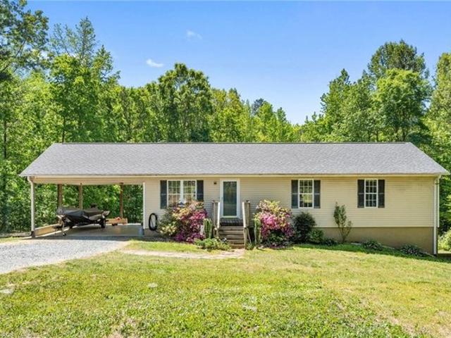 489 Eddinger Rd, Thomasville, NC 27360