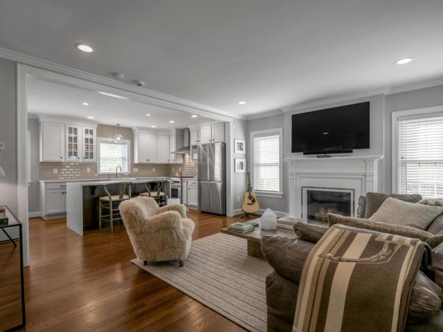 489 Hart Road