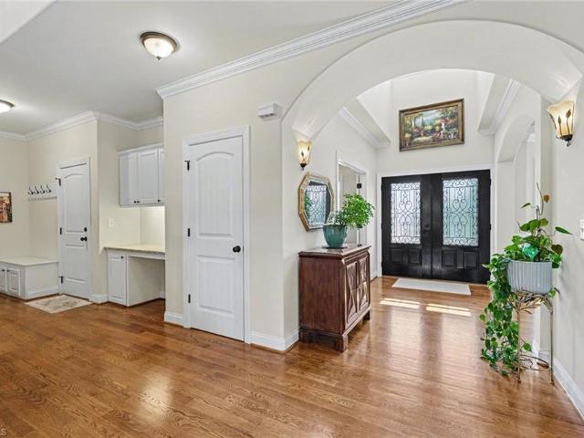489 Lotus Court