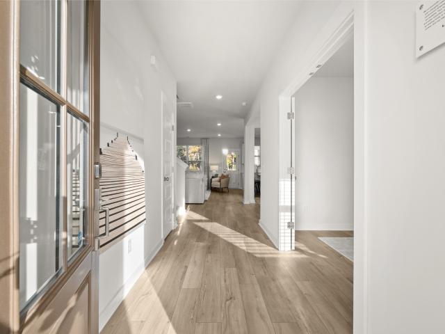 489 Lacewing Lane