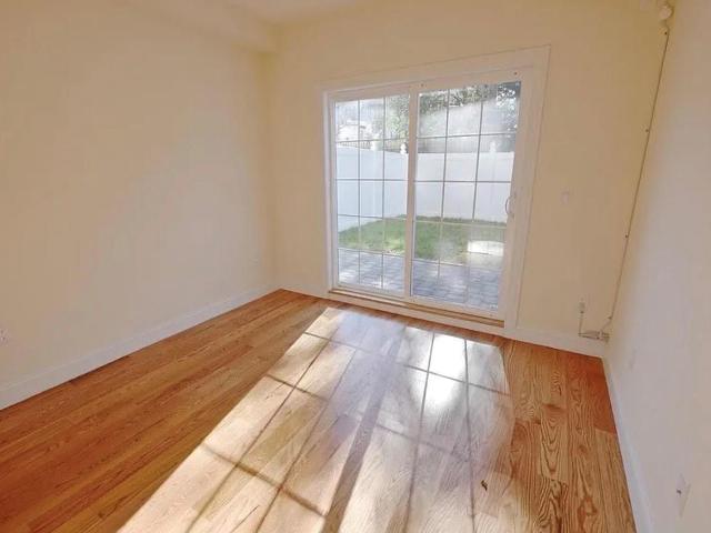 489 Mercer St # 1