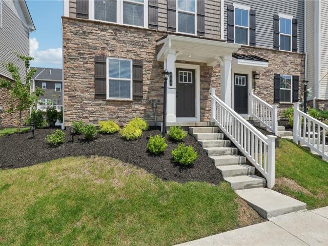 489 Nolan Cir