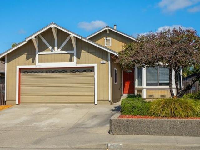 489 Pollard Way, Windsor, CA 95492