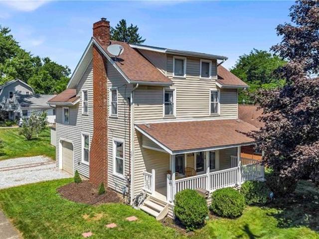 489 W Waterloo Rd, Akron, OH 44314