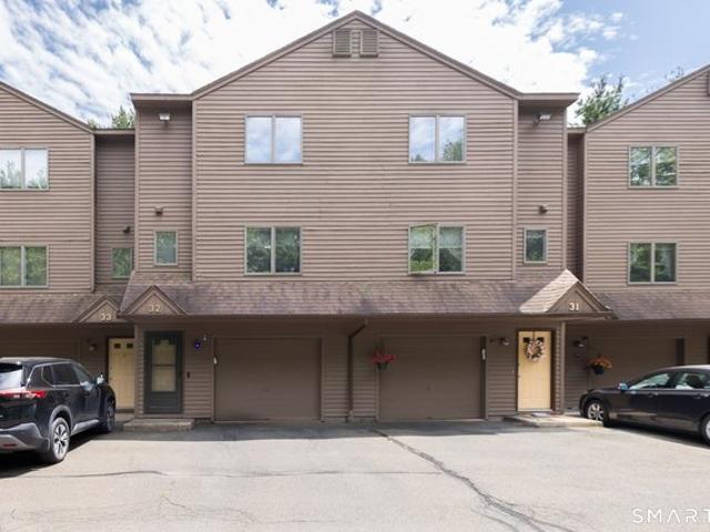 489 Wolcott St Apt 32, Bristol, CT 06010