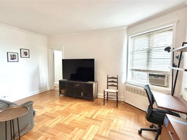 48 42 44th Street 6G