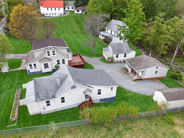 48 50 Horseshoe Lake Road