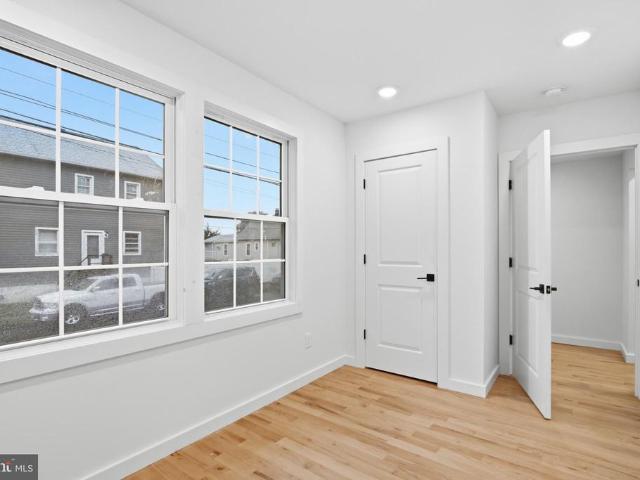 48 5 Th Street