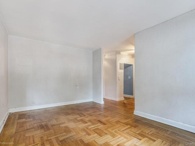 48 17 42nd Street, Unit 2C | Compass
