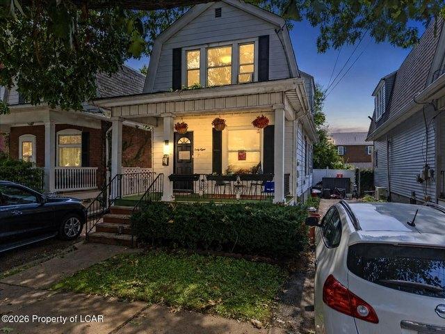 48 1st Ave, Kingston, PA 18704