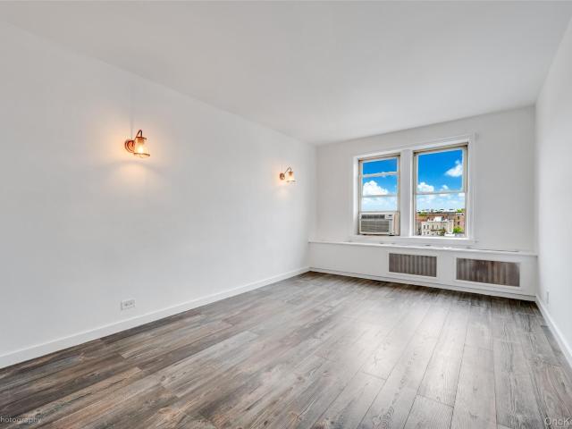 48 26 44th Street 7E