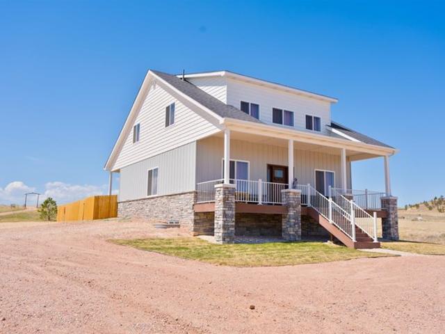 48 Tate Ln, Glendo, WY 82213