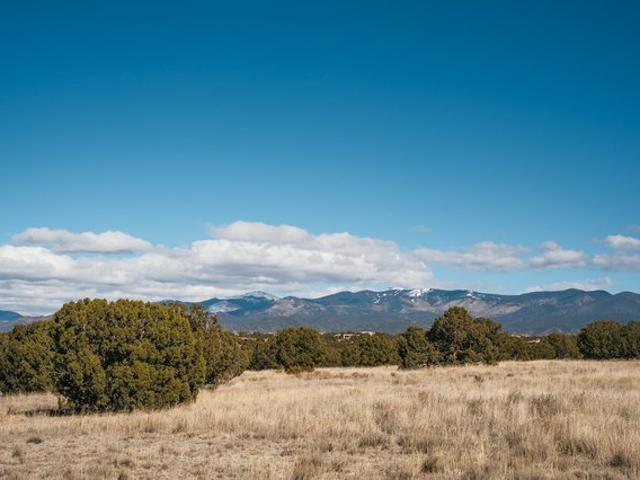 48 Tierra Antigua, Santa Fe, NM 87506
