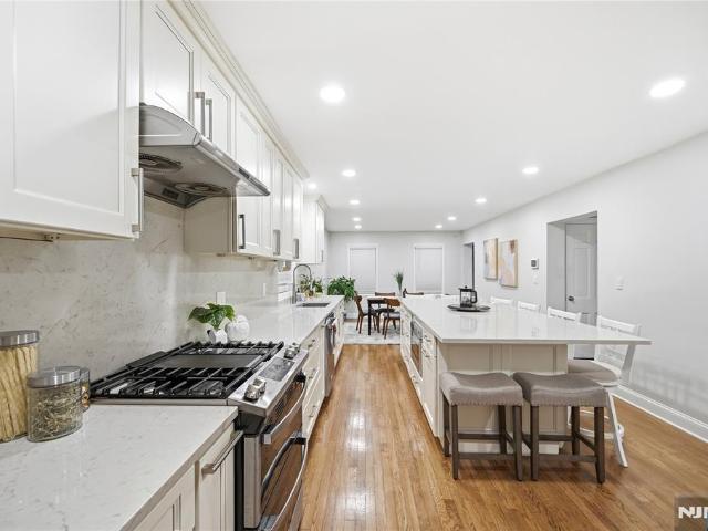 48 W Cedar Street