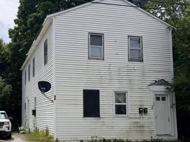 48 Western Ave, Waterville, ME 04901