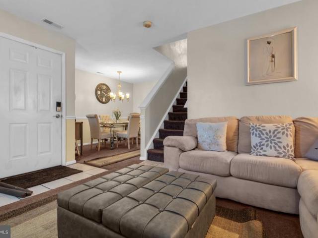 48 Westwind Way