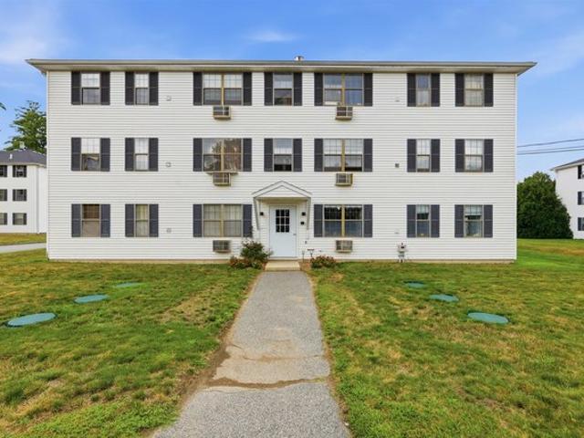 48 Westville Rd Unit 2 3, Plaistow, NH 03865