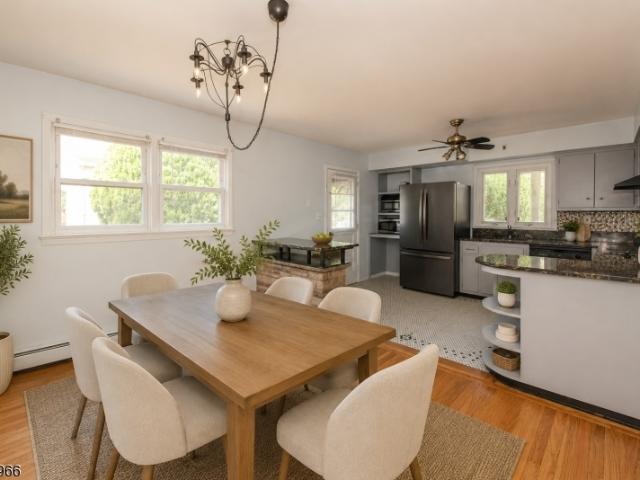 48 Whitaker Ave # 1