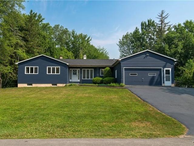 48 Whitford Ave, Whitesboro, NY 13492