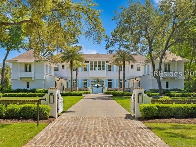 48 Widewater Rd, Hilton Head Island, SC 29926