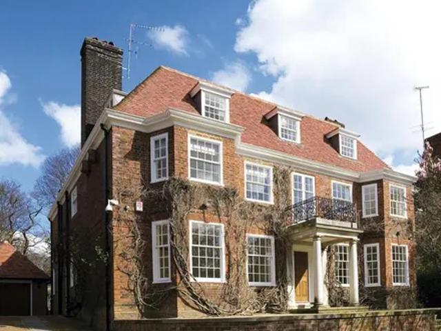 48 Wildwood Road, London, NW11 6UP, United Kingdom | 9 bed house for rent #167778504 | Rentberry