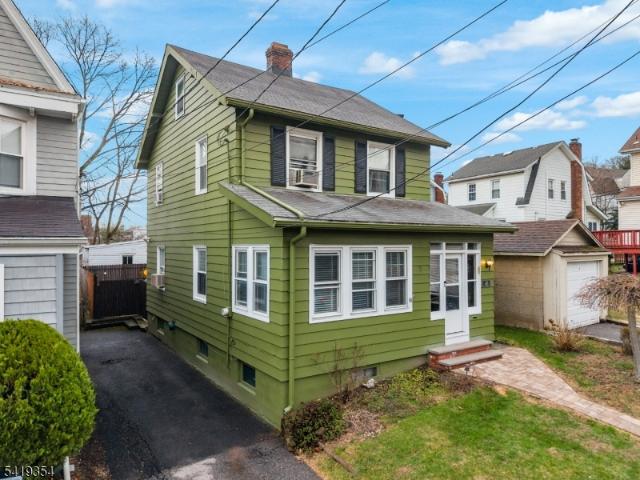 48 Wilfred St