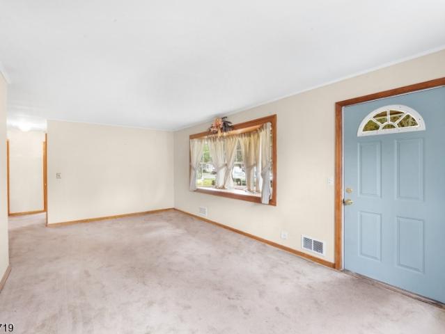 48 Wilrue Pkwy