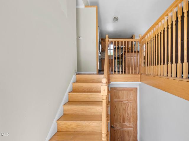 48 Wilshire Drive