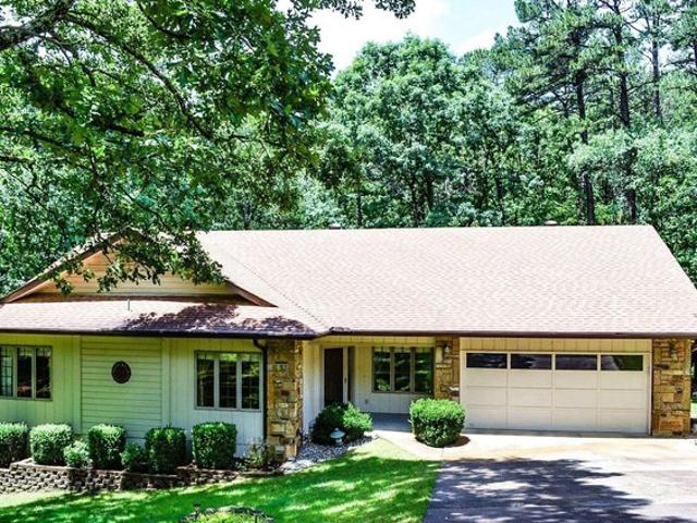 48 Almeria Way, Hot Springs Village, AR 71909