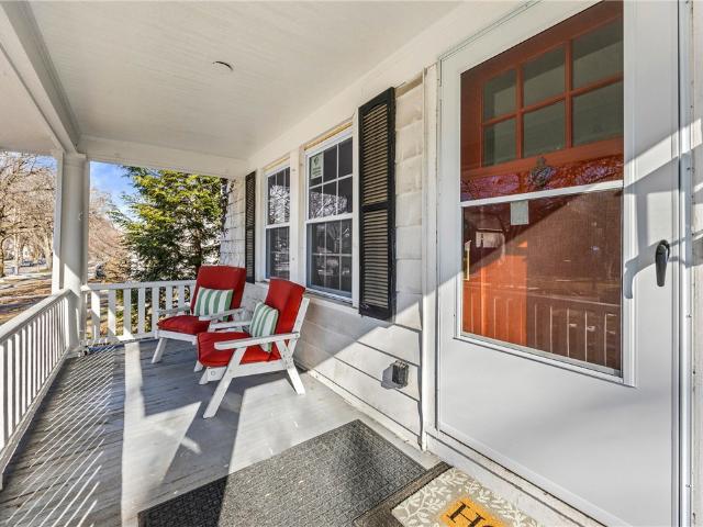 48 Arbordale Avenue