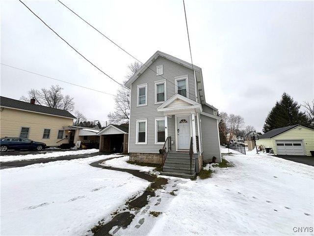48 Augustus St, Auburn, NY 13021