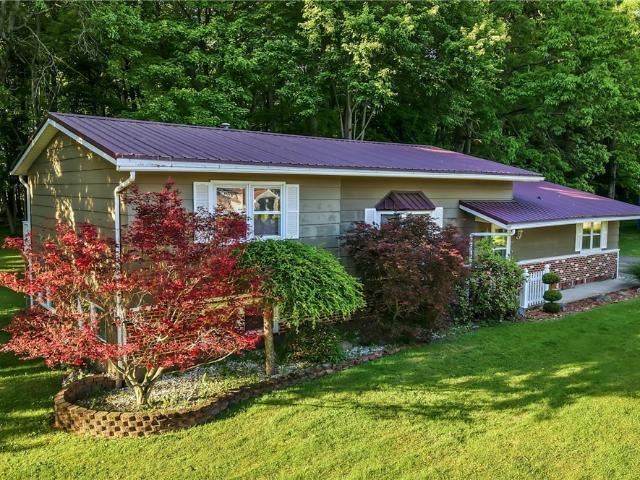 48 Bentley Ave