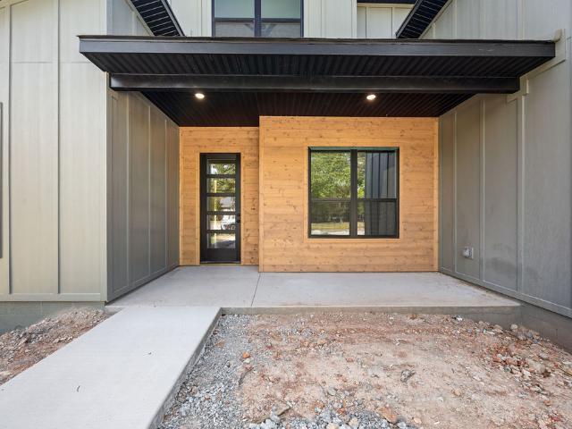 48 Bedford Lane