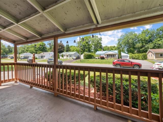 48 Beechnut