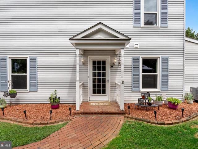 48 Berkeley Court